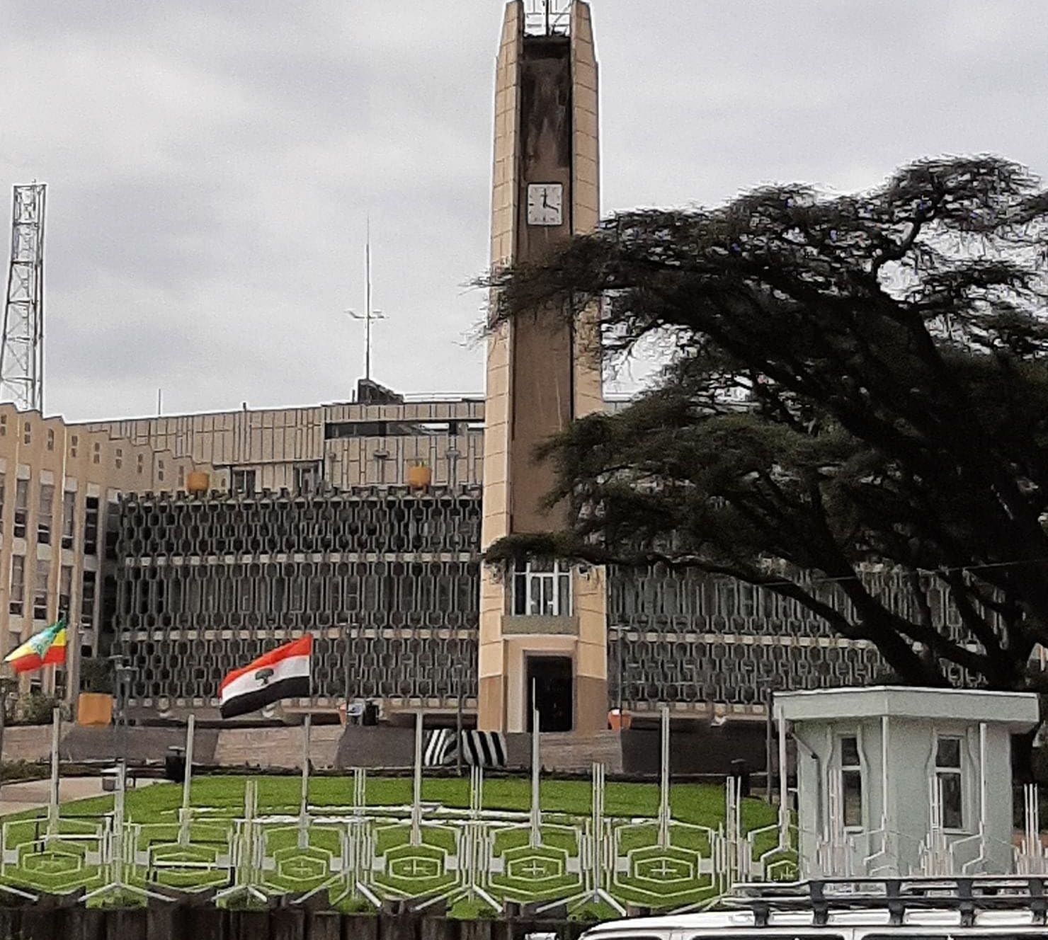 በመዲናዋ ከ244 በላይ የሚሆኑ የአካል ጉዳተኞች የመስሪያ ቦታችን በመፍረሱ ለከፋ ችግር ተዳርገናል አሉ ...